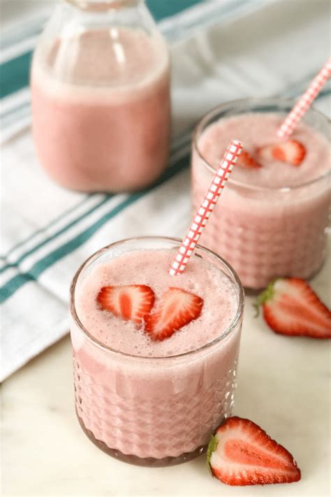 Strawberry Lassi Vegan • Simple Sumptuous Cooking