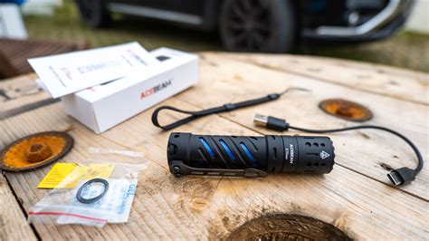 Acebeam E70 Mini Perfectly Practical Pocket Edc Flashlight