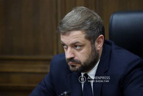 Gêvorg Papoyan Wezîrê Ce î ÿkonomîkayê Hatîye Kivþkirinê RadÎoya