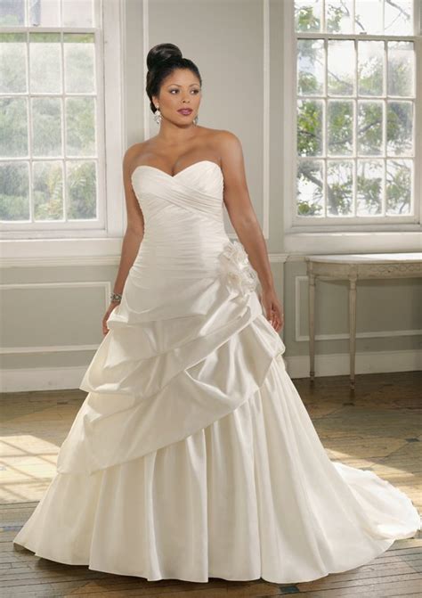 A Line Sweetheart Strapless Plus Size Wedding Dress 2012