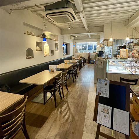【名古屋市天白区】雑誌brutusやテレビ番組でも取り上げられた「パナリcakeandcafe」の半熟とろりんチーズケーキは人気の看板メニュー。秋