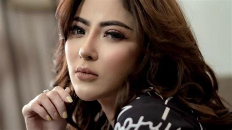 Foto Jawab Isu Pernah Jadi Simpanan Ridwan Kamil Ayu Aulia Saya