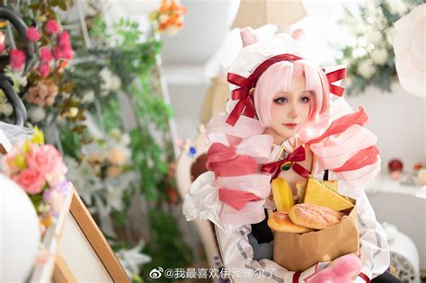 【cos】英雄联盟 咖啡甜心格温 Cos正片我最喜欢伊泽瑞尔了 次元小镇