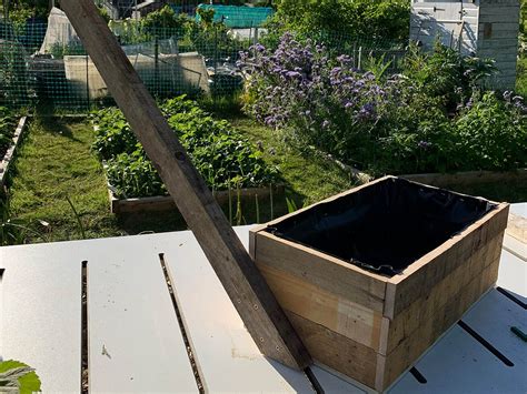 How To Make A Vertical Herb Planter Einhell Blog