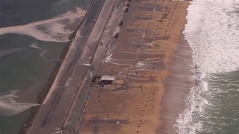 Flooding From High Tide Forces Pch Closure In Huntington Beach Nbc