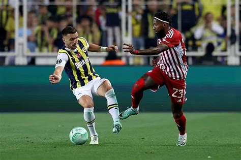 Son Dakika Haberi Olympiakoslu Futbolcudan Ferdiye Skandal Hareket