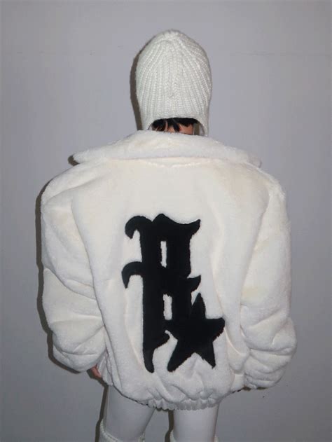 크레이지걸스 Unisex 박시패치페이크퍼점퍼 Jp