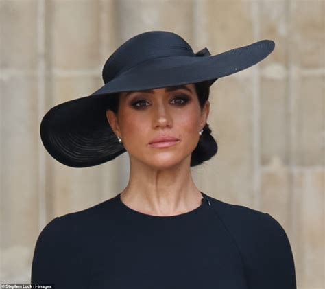 Meghan Markles Tears For The Queen Daily Mail Online