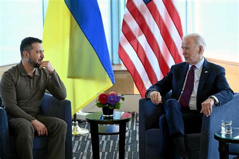 Les États Unis vont fournir des armes à l Ukraine
