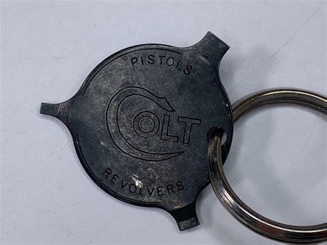 Vintage Colt Revolvers Pistols Keychain Tool Screwdriver 4110652531