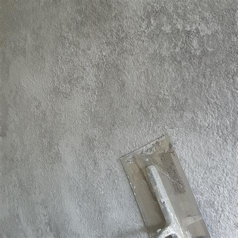 주얼리본사 소프트한 느낌의 스타코 덥다 소프트스타코 빈티지 빈티지인테리어 스페셜페인트 데코페인트 벽마감 스타코 벽연출 아트페인팅 로만손빌딩 벽 마감