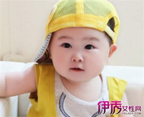 新生儿头围测量图新生儿头围测量方法有哪些 其注意事项需留心 2 伊秀亲子 yxlady