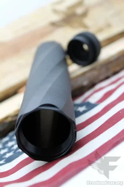 D Sized Solvent Trap Kit With Curved 1 2 X 28 Threaded Adaptor
