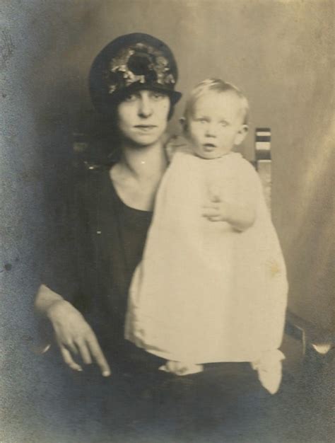 Muriel Joy Bronson Moore 1905 1937 Find A Grave Memorial