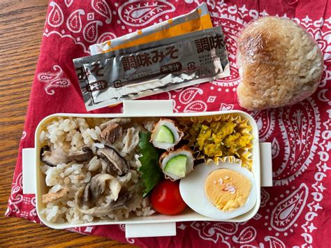 炊き込みご飯弁当 普通な日々