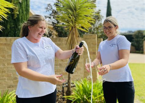 Cater And Blumer Perfect Pour Support Griffith Tedx Ahead Of Ticket Sale Release Region Riverina