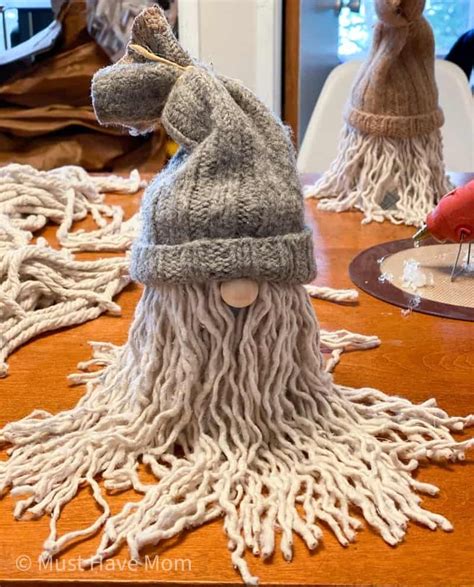 Diy Dollar Tree Mop Gnomes Adorable Inexpensive Dollar Tree Diy