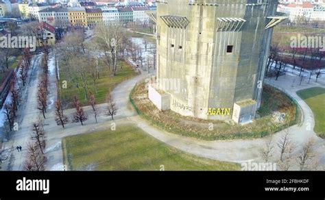 Flank Tower Stock Videos And Footage Hd And 4k Video Clips Alamy