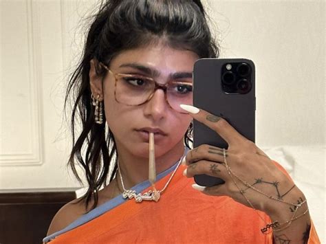 F4m Mia Khalifa Dating Hollywood Rcelebdpp