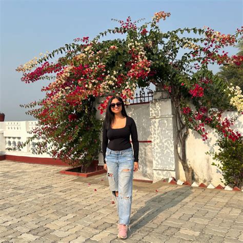 Saanvi Kapoor Centre For Building Sustainable Value