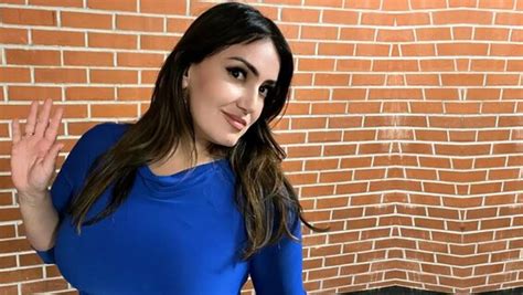 Latest Curvy Model Monica Garcia Biography Wiki Age Height