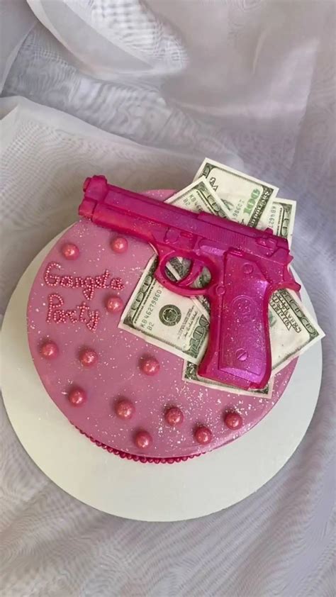 انتخاب بهترین مدل‌های کیک تولد پسرونه عکس