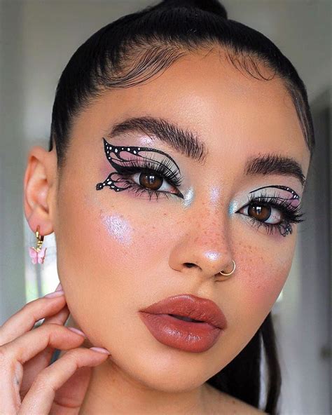 Face Art Makeup Edgy Makeup Makeup Eyeliner Fashion Makeup Liquid