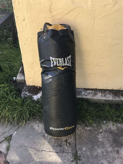 Filling An Everlast Punching Bag Just