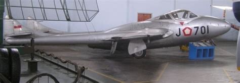 Dh 115 Vampire Jet Latih Tempur Pertama Tni Au