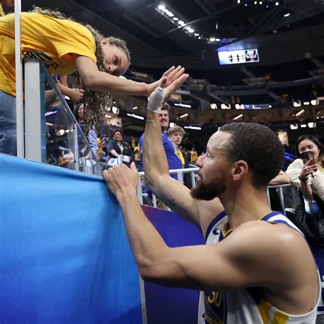Then And Now Steph Currys Daughter Riley Is Dads No 1 Cheerleader