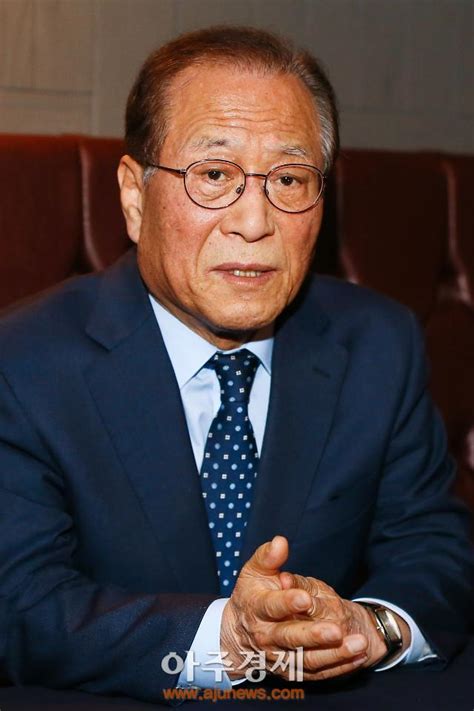 정세현 남북관계 개성공단 경협 입구로 들어가 정상회담·비핵화 출구로 나와야 아주경제