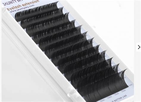 What Are The Different Types Of False Eyelashes A Quick Guide Ohlalaltd Strip Eyelash And