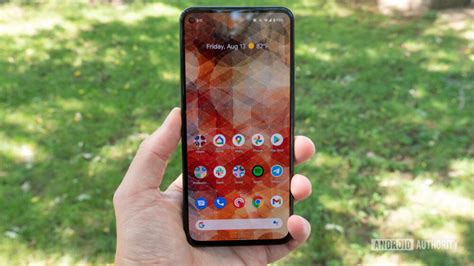 Google Pixel 5a Vs Pixel 5 What S The Difference Which Should You Buy