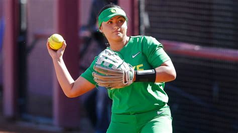 Rewinding No 23 Oregon Softballs 4 3 Win Over Oregon State