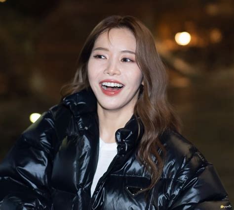 Xte 용아폴로 240201 노트르담 드 파리 퇴근 마마무 Mamamoo 솔라 Solar