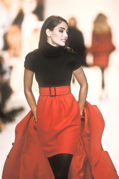 VALENTINO Runway Show FW 1991 High Fashion Editorial Fashion Runway
