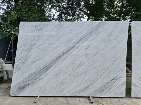 หินอ่อนไวท์คาราร่าเอ็กตร้าซ์ Carrara White Extra Marble Tavee Tanapart