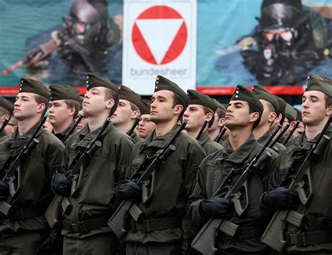 Il servizio militare obbligatorio perde colpi in Europa - TVS tvsvizzera.it