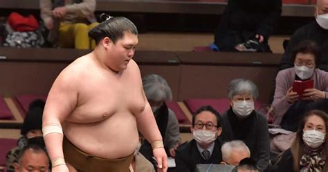 王鵬、祖父・大鵬の命日に勝ち越せず「今日は勝ちたかった」／初場所 サンスポ