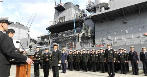 ソマリア派遣の護衛艦「いなづま」海賊対処任務終え海自呉基地に帰港 産経ニュース