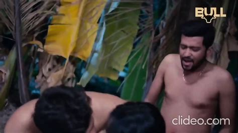 Rajsi Verma With Her Fan