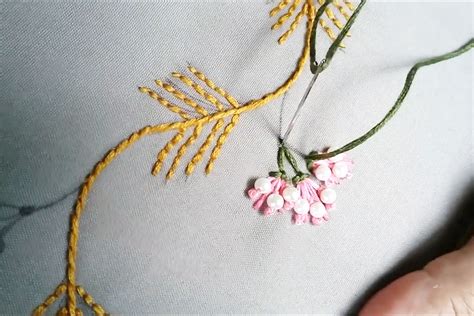 4种针法绣1朵珍珠花步骤详解安心在家学刺绣 凤凰网视频 凤凰网