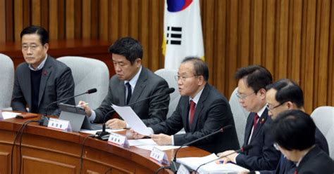 간병지옥 해소될까 정부 간병비 부담 10조7000억 줄인다