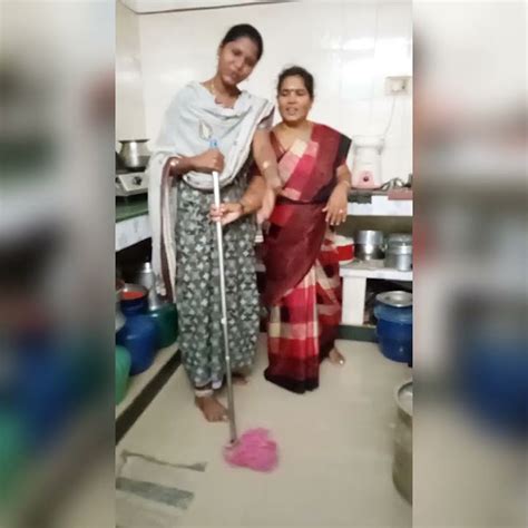 வீட்டுக்கு வரதுக்கு முன்னாடி பூனை மாரி இருக்குறா வீட்டுக்கு வந்ததுக்கு