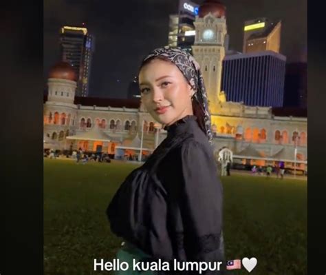 Japanese Adult Film Star Rae Lil Black Visits Malaysia Gets Excited
