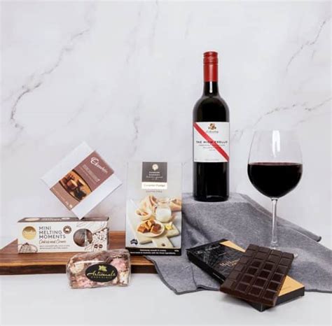 The Best Corporate T Hampers In Australia Tot Hot Or Not