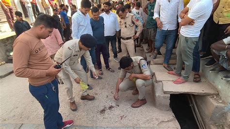 Morena Firing News महिला पार्षद के घर पर अंधाधुंध फायरिंग गोली लगने