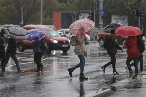 B365 Cum va fi vremea de Crăciun și de Anul Nou în București și în