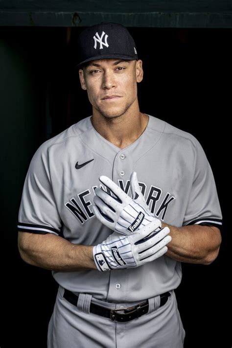 Aaron Judge Biography Height Weight Age Stats Wife Salary Net