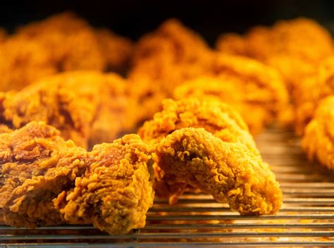 Nashville HOT Honey Chicken Jan CAN Cook